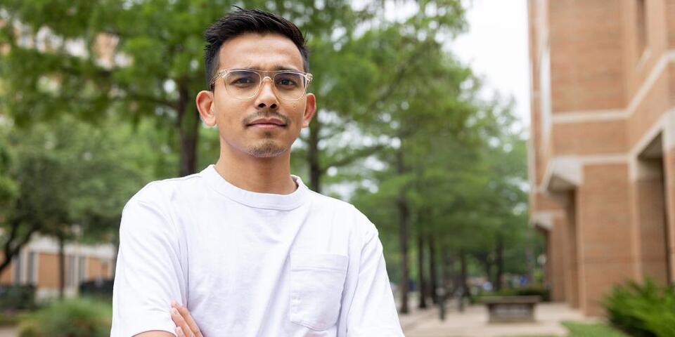 Physics Ph.D. student earns NASA fellowship - NewsBreak