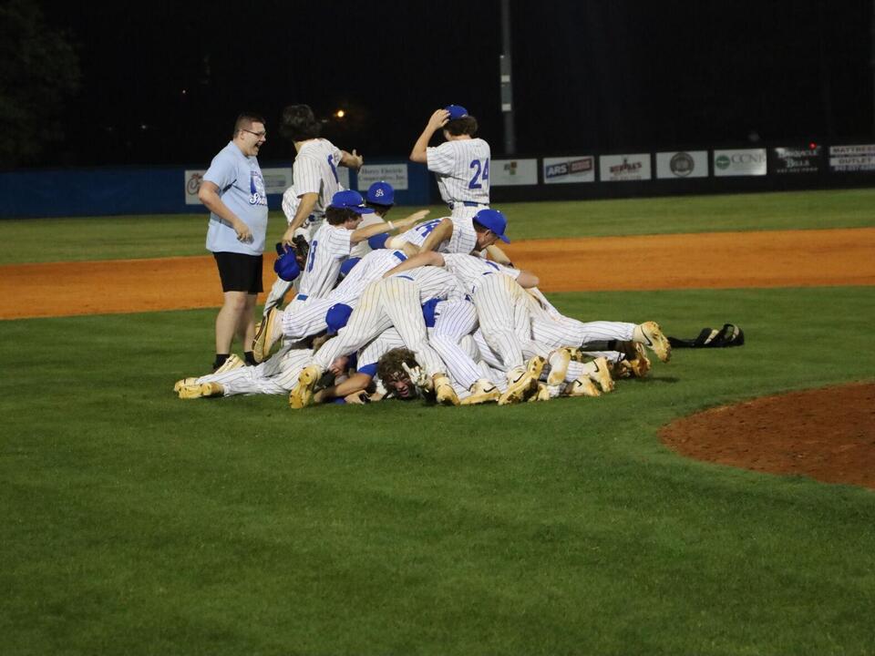 St. James baseball wins region championship on emotional Senior Night
