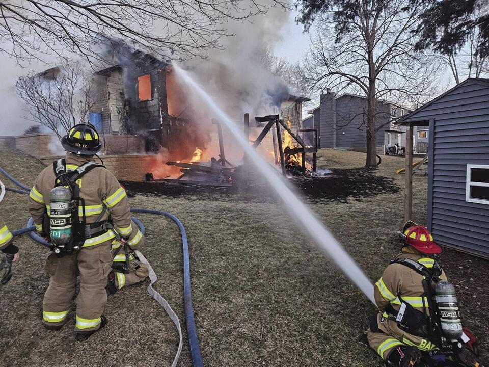 Winds fuel fire at Maple Grove home