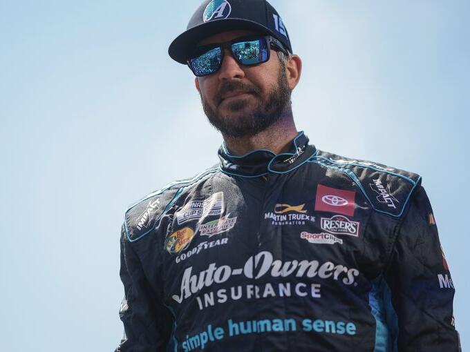 Martin Truex Jr. to retire at end of season UPDATES