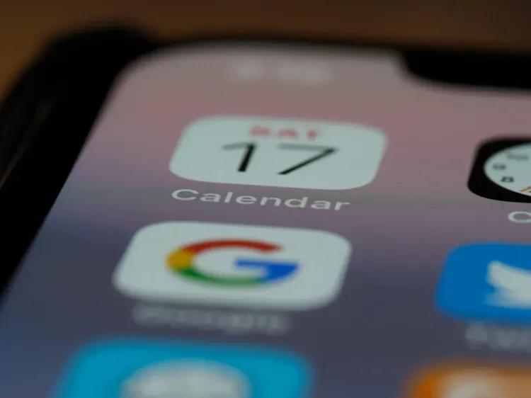 iOS 26 Launches Today But Developers Warn Against Upgrade - NewsBreak