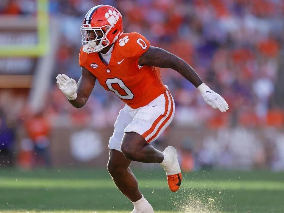 Clemson vs. Georgia prediction, odds, line, start time: 2024 college football picks, bets from ...