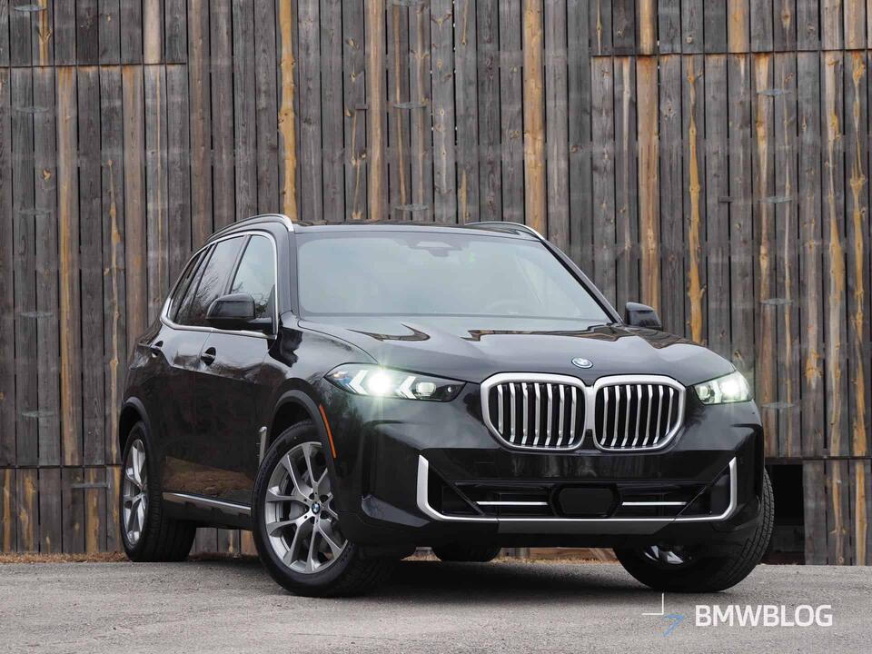 BMW X5 xDrive50e Review: Real Range, Charging Time, Performance & Specs ...