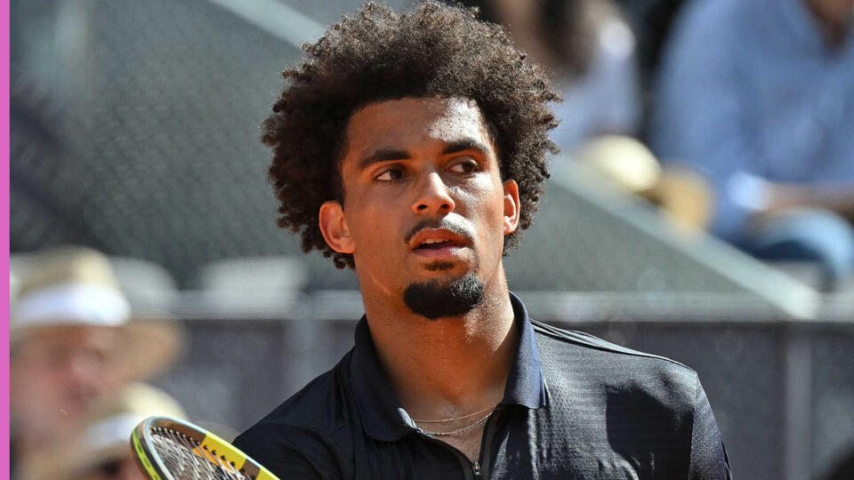 Arthur Fils issues update after concerning injury retirement at Italian ...