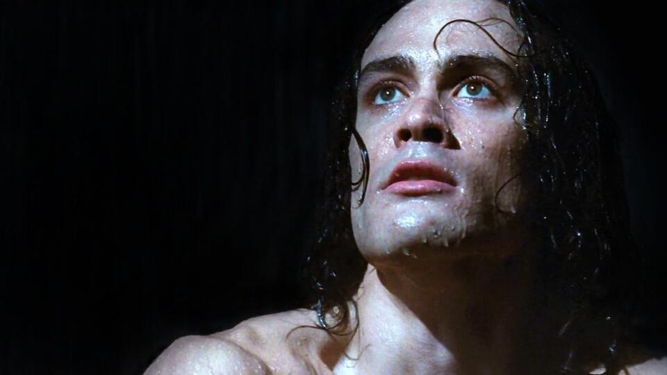 The Tragic Death of Actor Brandon Lee (son of Bruce Lee) Behind the ...