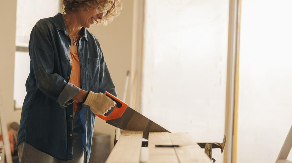 Try A Play-Doh Hack To Get The Perfect Wall Trim Every Time - NewsBreak