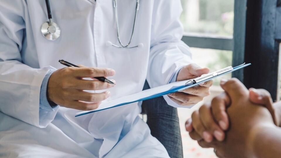 Doctor Suspended On Charges Of Trading Opioids For Sex Newsbreak