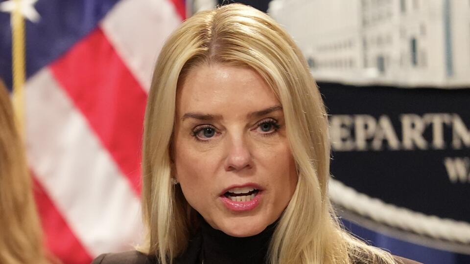 Pam Bondi Speaks Out on Minnesota Protests, Draws Federal “Red Line ...