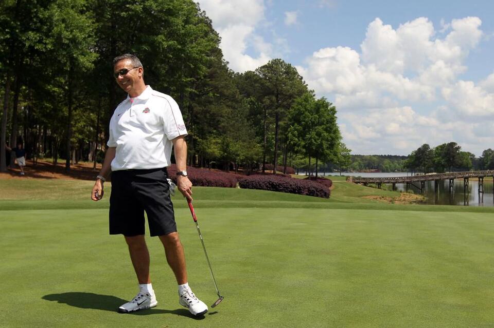 This former college football coach now has a golf addiction, playing ...