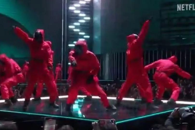 Squid Game fans outraged by pink guards 'breakdancing' at TUDUM after ...