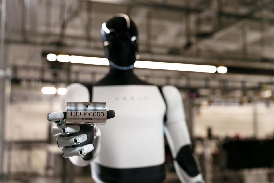Elon Musk explains why Tesla’s 4680 battery breakthrough is a big deal ...