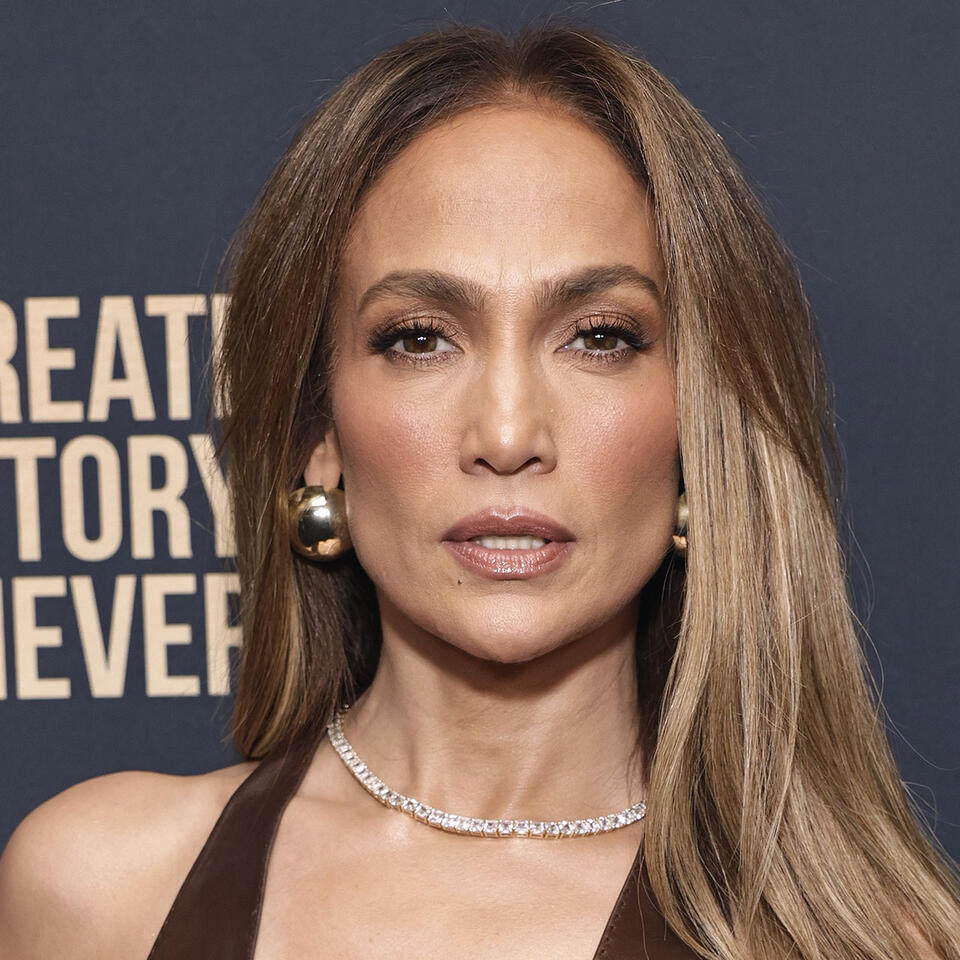 Social Media Reacts To A Clip Of Jennifer Lopez’s ‘Aging’ Appearance ...