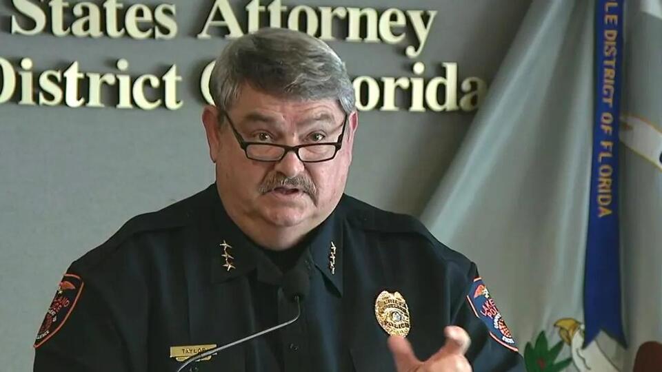 12 suspected 'Hood Boys' arrested in Florida PPP loan scheme - NewsBreak