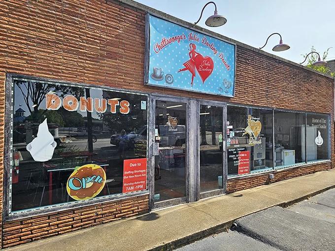 8 Humble Donut Shops In Tennessee Locals Say Are The Best In The State ...