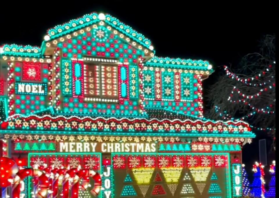 Iconic ‘Gingerbread House’ in Denver Is Officially Lit for the Season ...
