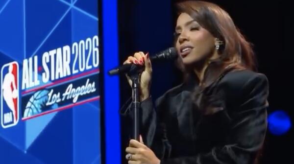 Kelly Rowland & PJ Morton Perform ‘Unforgettable’ at the NBA Legends ...