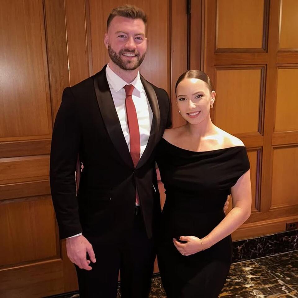 Eminem Is a Grandpa, Daughter Hailie Jade Welcomes First Baby With Evan ...