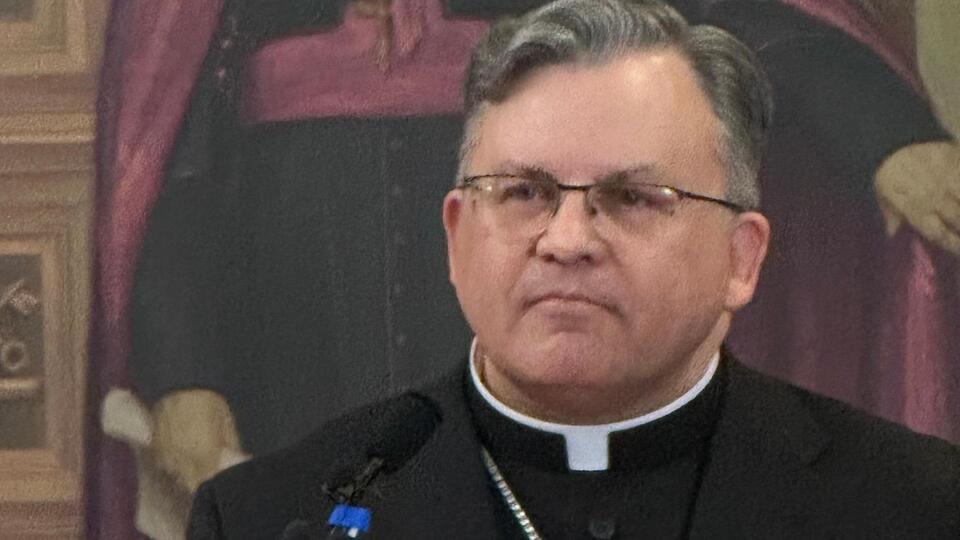 Pope Francis accepts Archbishop of Cincinnati's resignation, confirms Archbishop designate ...
