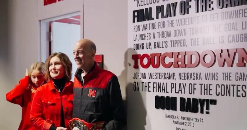 Greg Sharpe, longtime Nebraska football and baseball voice, dies after ...