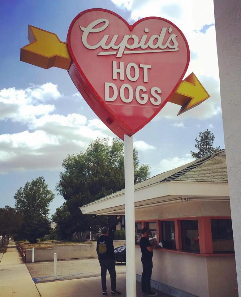 Cupid’s Hot Dogs closes Orlando location - NewsBreak