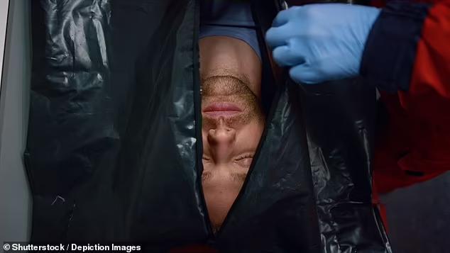 Man Who Claims He Died For 45 Minutes Reveals He Watched His Death