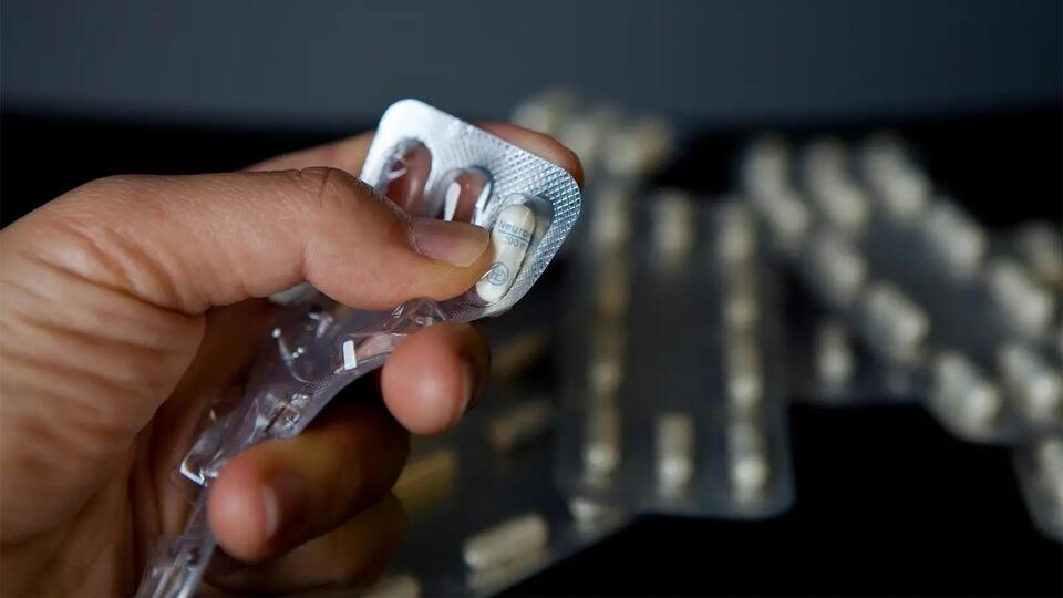 Gabapentin Under Scrutiny: 2025 Data Challenged Risk Profile - NewsBreak