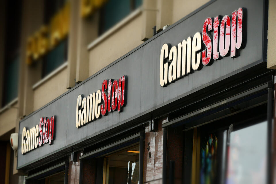 GameStop Is Closing 400 More Stores as It Bets Everything on Bitcoin ...
