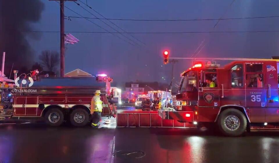 Fire rages at mattress warehouse in North Brunswick, NJ - NewsBreak