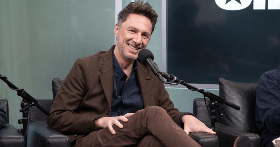 Scrubs’ Zach Braff Is Not Dating AI Chatbot, Tells How Rumors Started ...