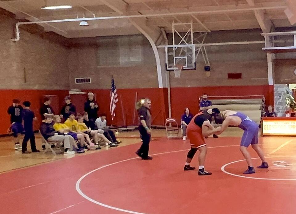Demons, Longhorns start season on the wrestling mat - NewsBreak