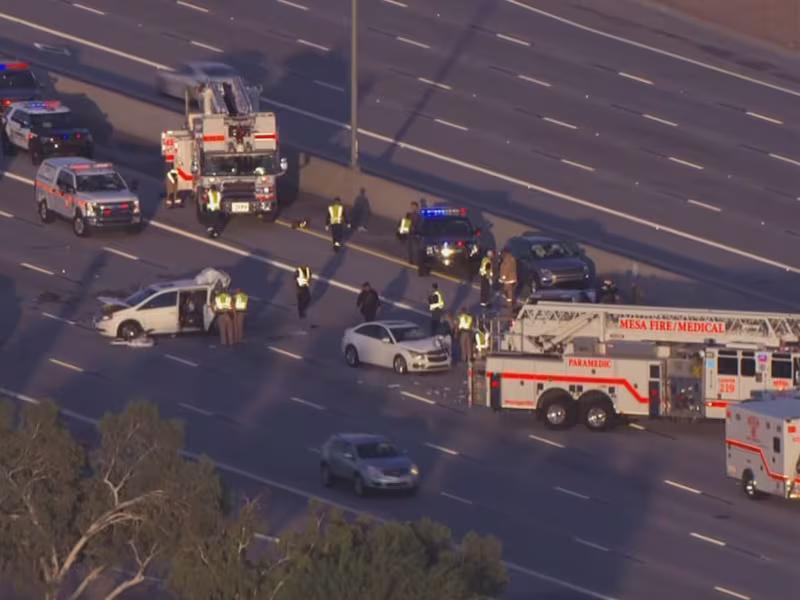 Lanes reopens after multi-vehicle crash closed parts of US 60 in Mesa