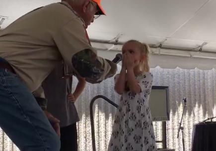 Watch these kids do their best moose calls - NewsBreak