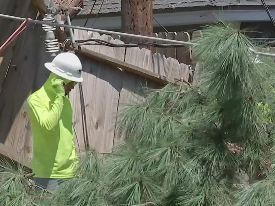 Houston power outages after Hurricane Beryl: Latest updates Friday