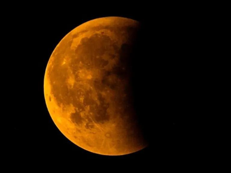 Harvest Moon Rises: Partial Eclipse To Occur This Week During Full ...