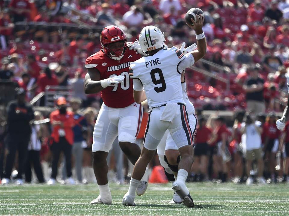 BGSU head coach Eddie George 'not concerned' with Falcons' slow ...