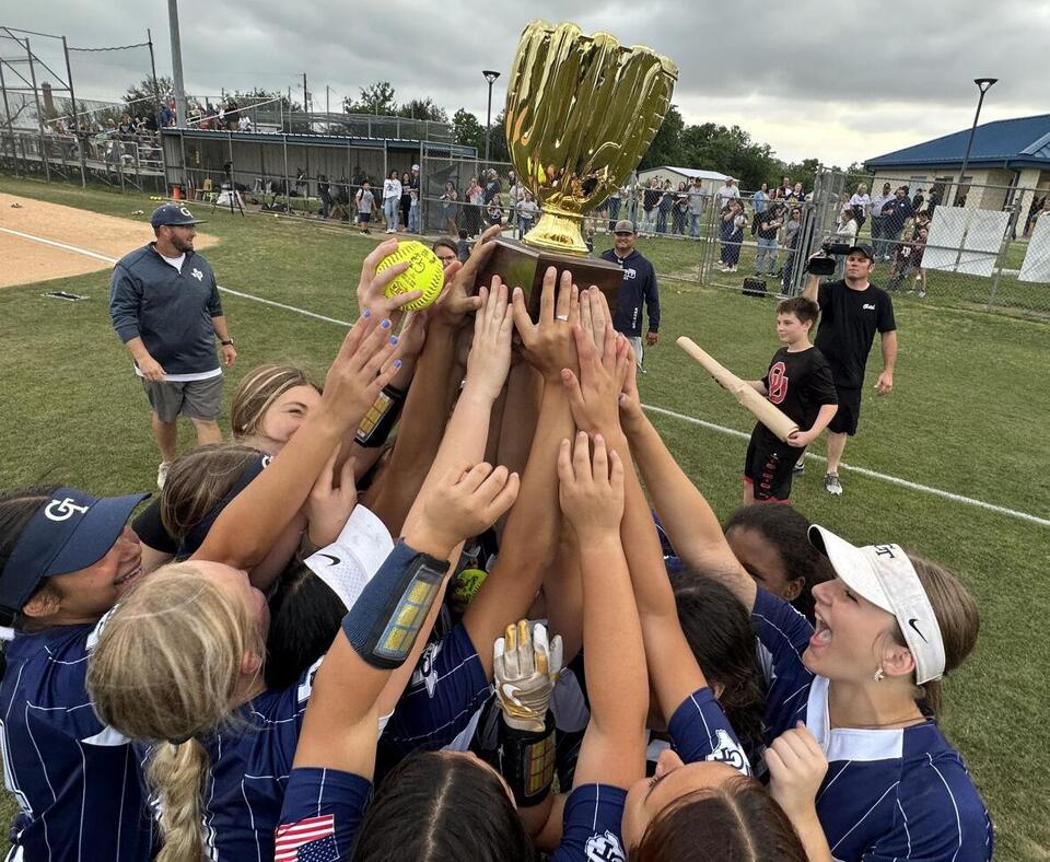 Tigerettes capture District 29-3A softball title with 10-0 record ...