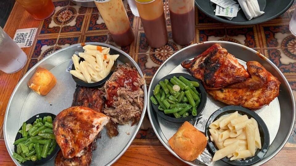 Sarasota County, FL, Gold Rush BBQ restaurant cited for roach and ...