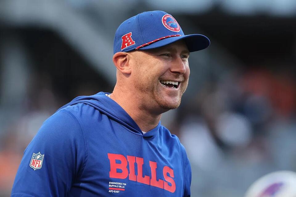 Bills reportedly promote OC Joe Brady to head coach following ...