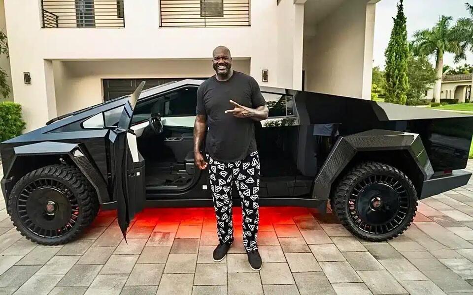 Shaq dropped 7 figures on cars in a single day after being asked ...