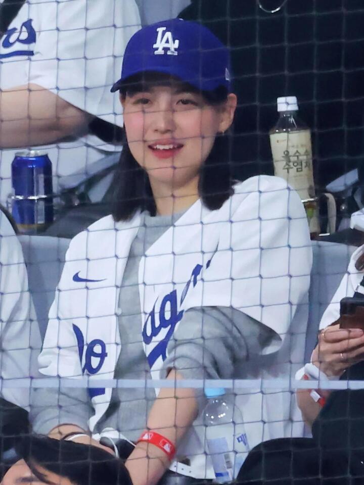 Shohei Ohtani and His Wife Mamiko Tanaka Welcome Baby Girl - NewsBreak