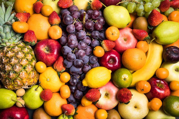 5 Fruits You Should Never Refrigerate, According to an Expert - NewsBreak