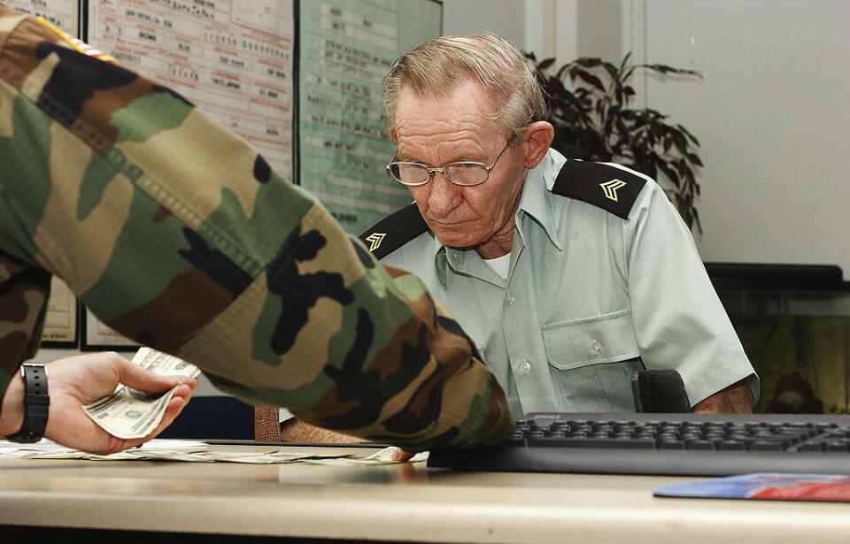 While held hostage by North Korea for 39 years, U.S. Army Sergeant ...