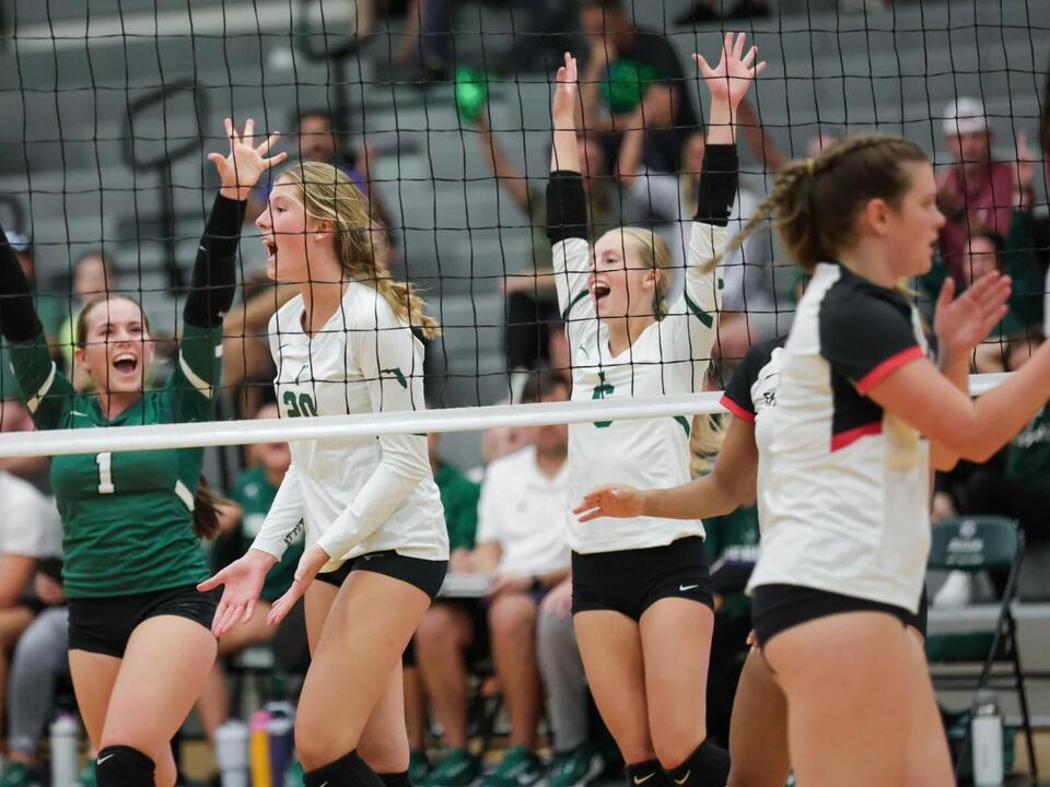 PREP ROUNDUP: Strong play pushes Venice past Tampa Prep; XC shows out ...