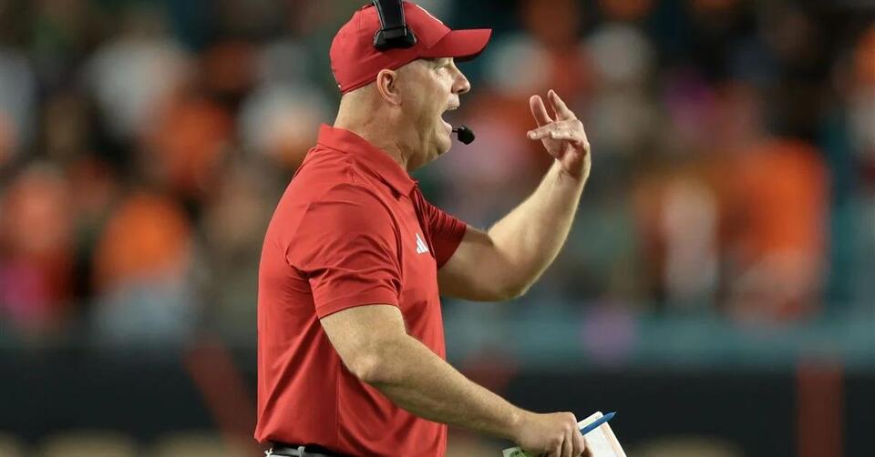 WATCH: Louisville coach Jeff Brohm talks after the Cardinals stun No. 2 ...