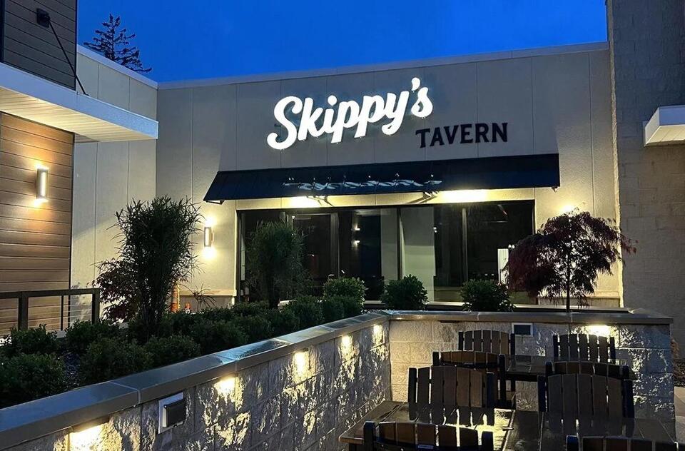 New Broad Street restaurant opens today in Canfield - NewsBreak