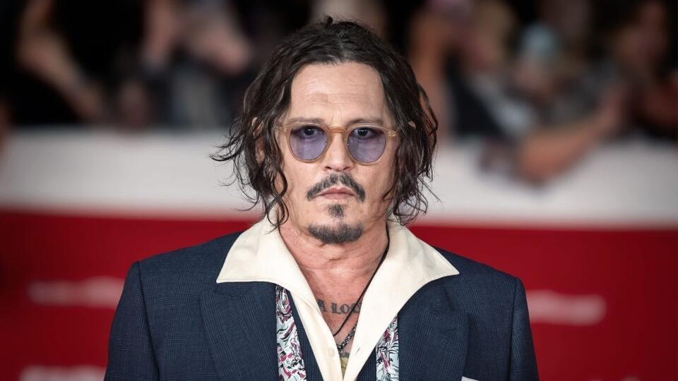 Johnny Depp shown in first-look photos for new film ‘Day Drinker ...