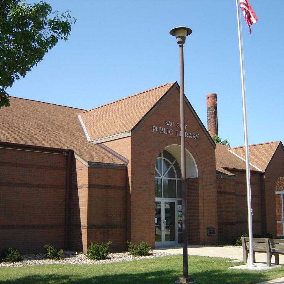 Sac City Library Celebrates Season Saturday With Christmas In The ...
