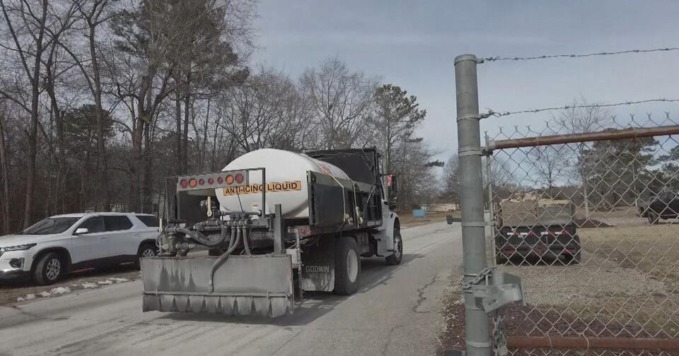 Wake County gears up for snowstorm: Brine trucks hit Zebulon and Garner ...