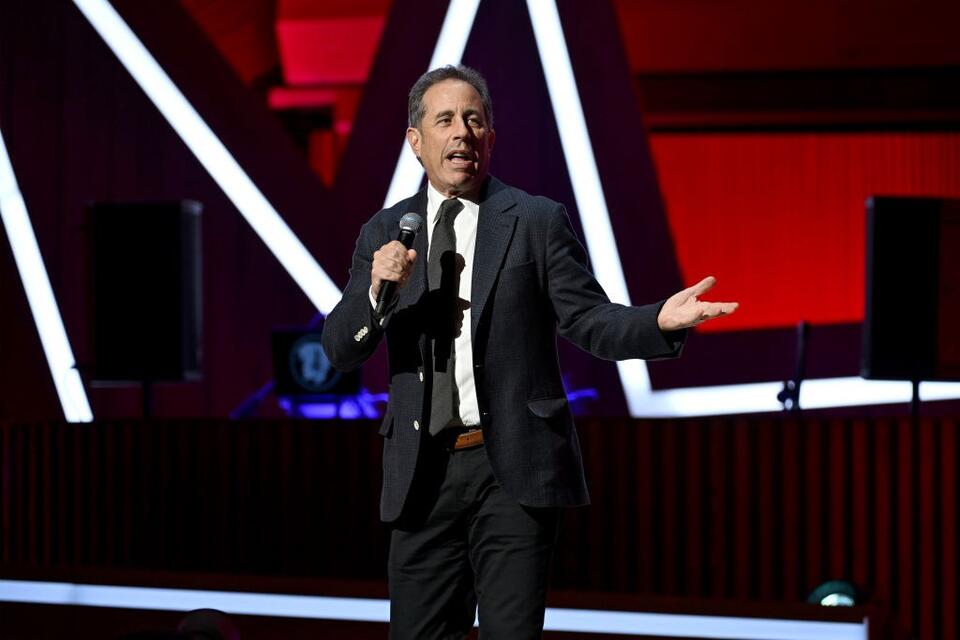 Jerry Seinfeld Coming to Eastern Iowa January 2026 - NewsBreak