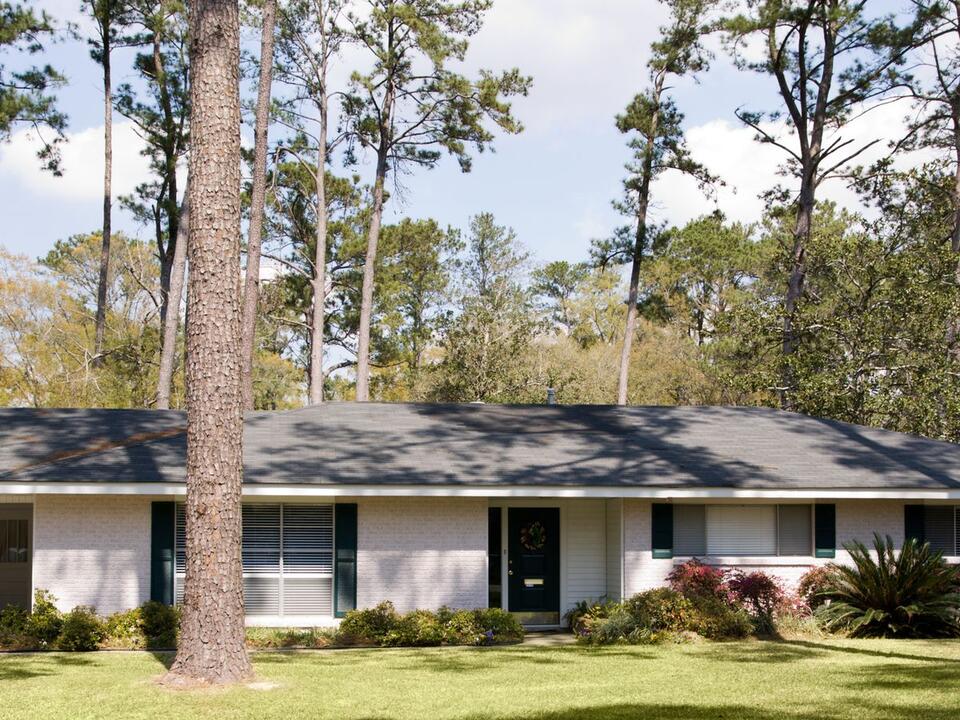 What, Exactly, Is a Ranch-Style House? Here’s Everything You Need to Know